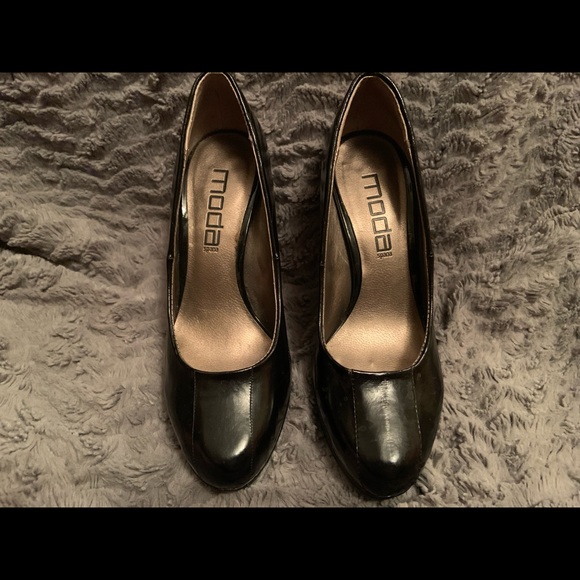 Moda International | Shoes | Designer Moda Black Pumps | Poshmark